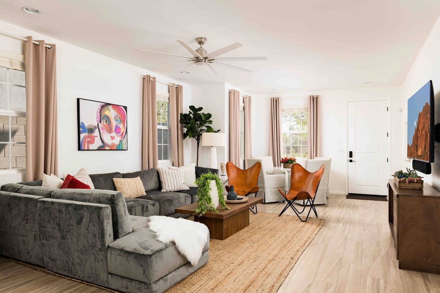 Chic Oasis W/ Rooftop Patio, Sunrise/sunset Views - Tempe, AZ