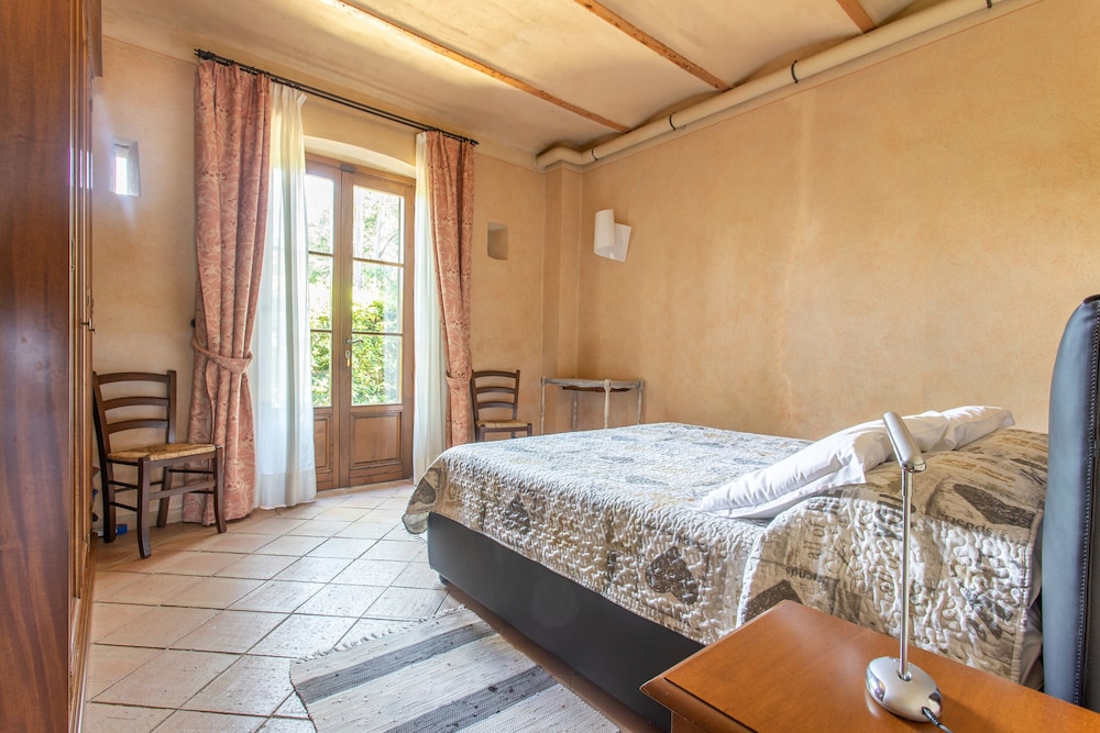 Apartment 'Paolina' With Sea View, Wi-fi And Air Conditioning - Follonica