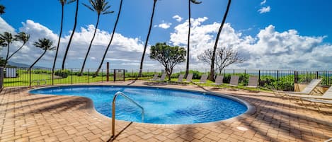 Apartamento em Condomínio Fechado, 2 quartos | Piscina