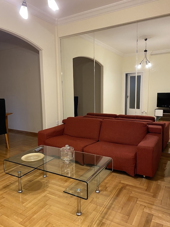 An Elegant Apartment In One Of The Most Central Areas Of Athens. - Greece