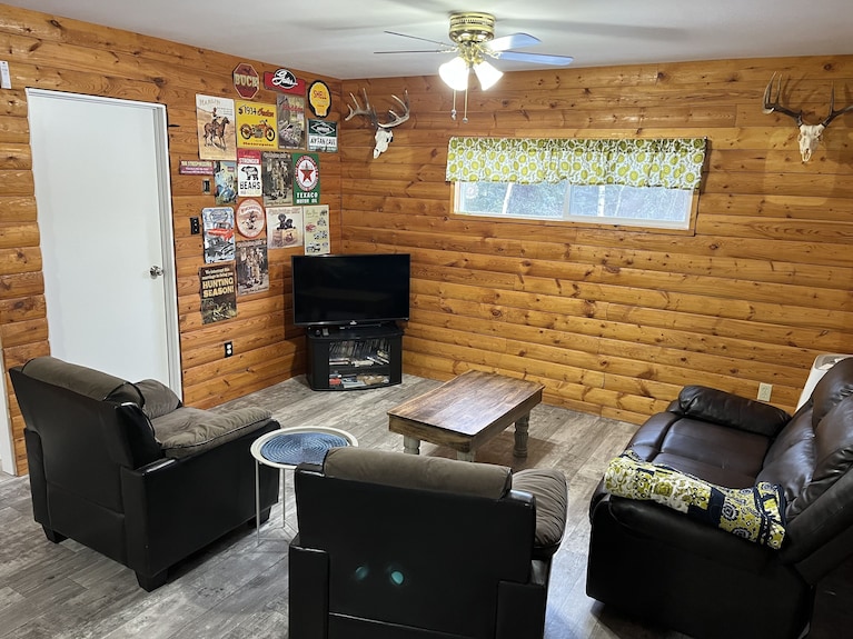 Cabin In The Woods 15 Min From Provincial Park - Saskatchewan