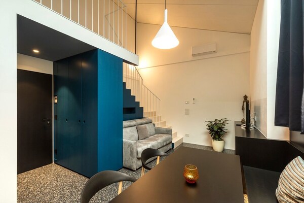 Pepper Lounge & Suite Apartment In Downtown Bolzano - Alpe di Siusi