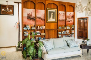 meson del capitan 2 | Sala de estar | Televisor plasma de 50 polegadas com canais digitais, televisor 