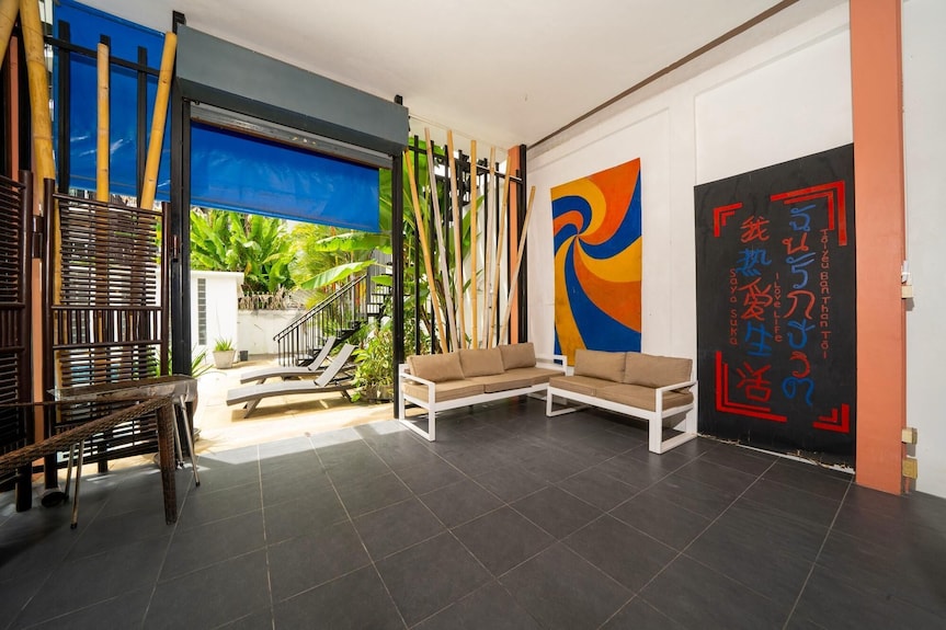 Jungceylon Villa-patong Quiet Location, Large Pool - Patong Beach