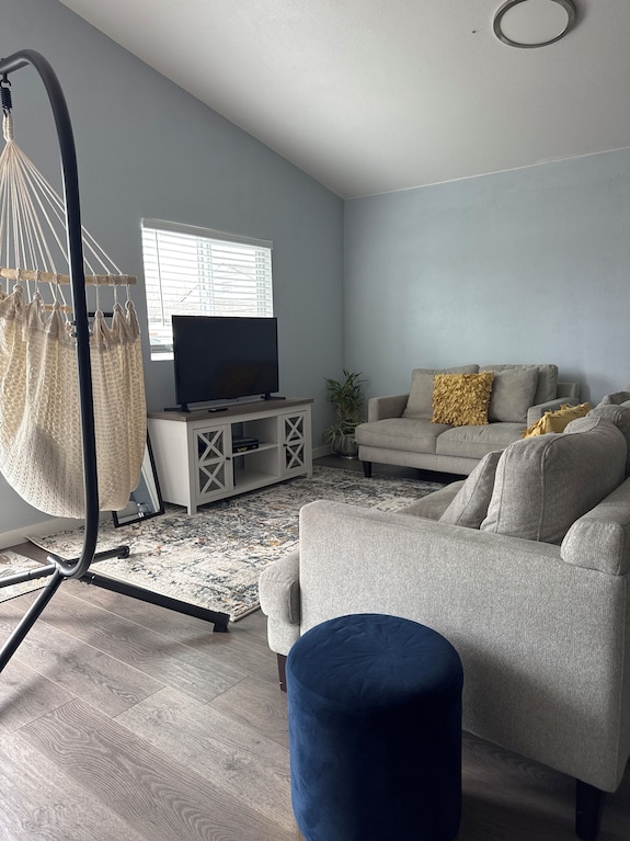 Plan Ahead Your Next Vacation With The At Home Feeling. - Yakima, WA