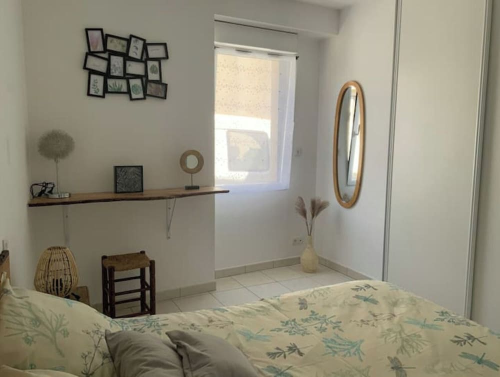 Maison Au Bord Du Thouet Proche Thouars/st Varent - Thouars