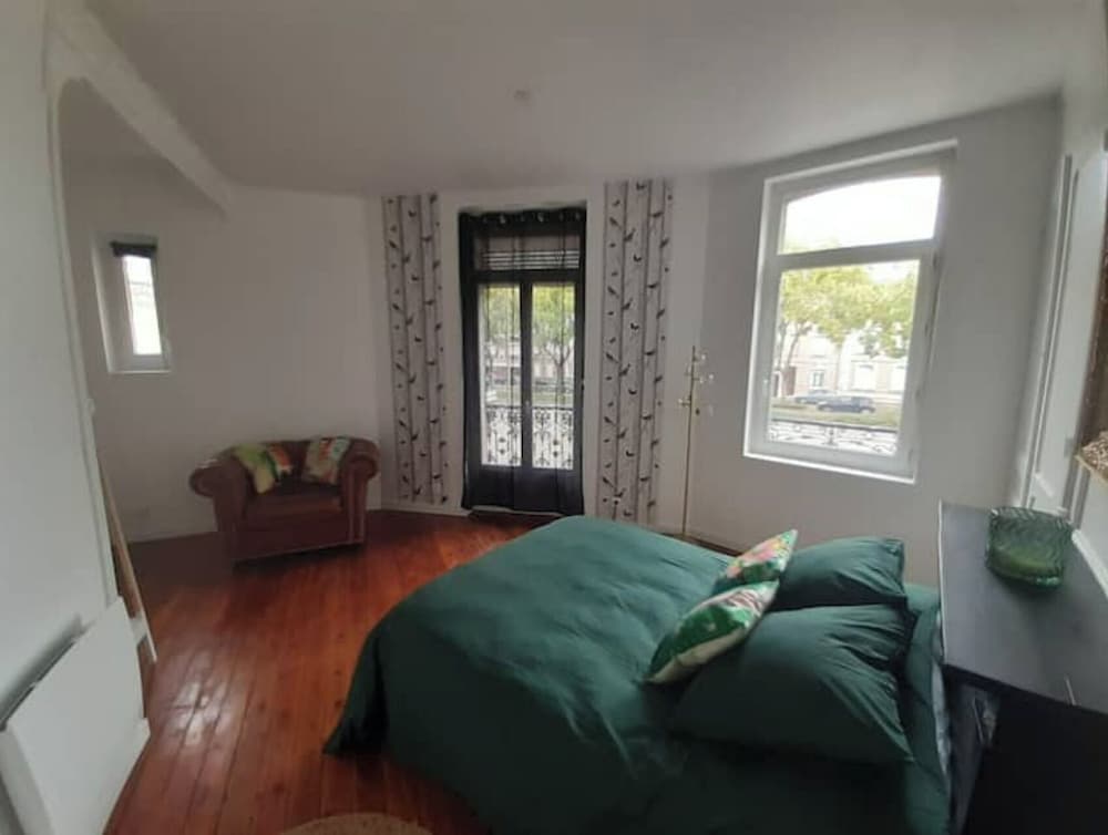 Amiens Magnificent Frida Apartment - Amiens