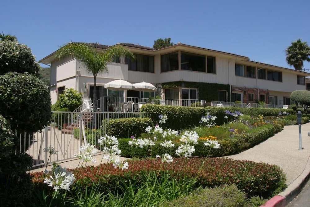 Laguna Shores Studio Suites - Laguna Niguel, CA