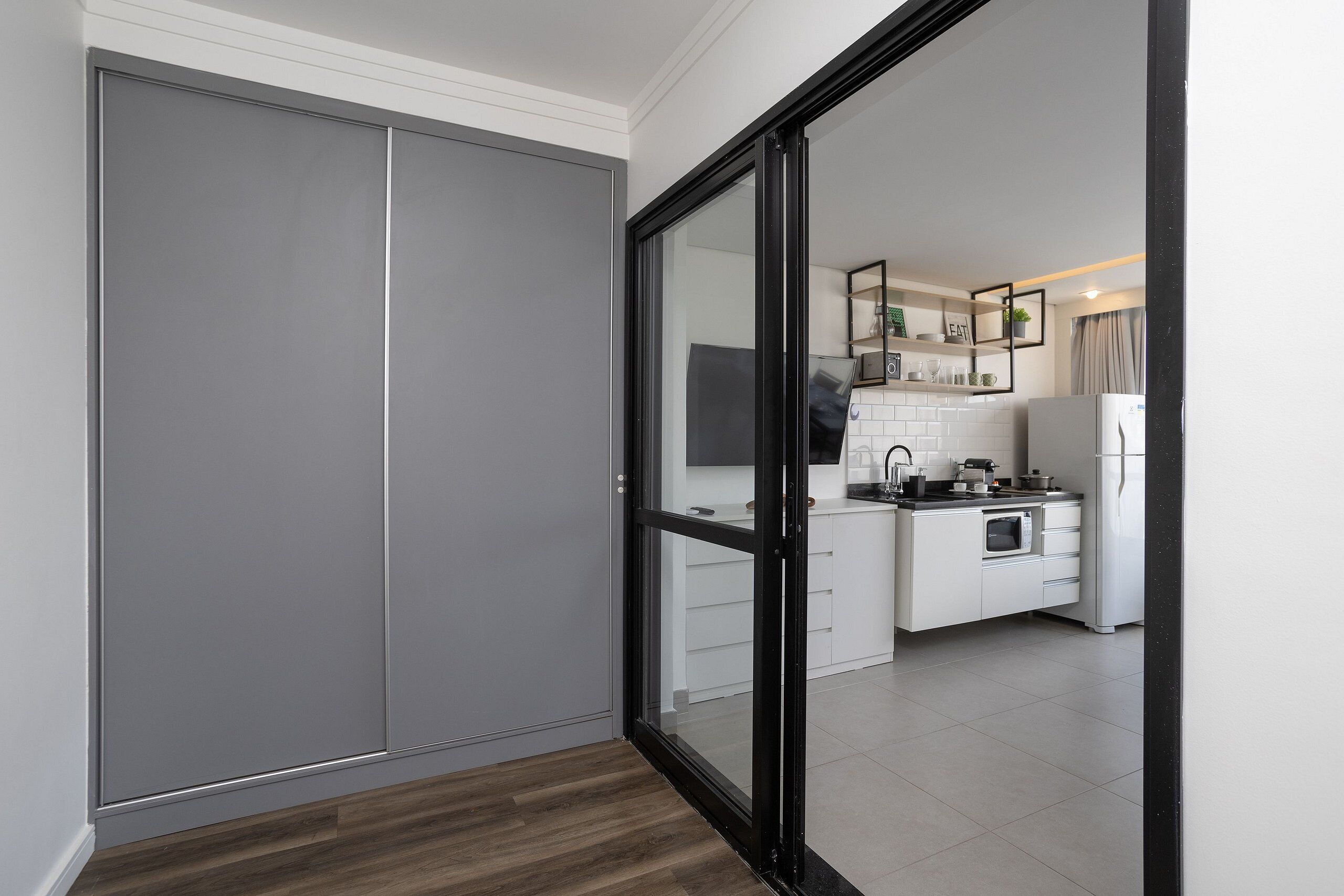 Apartamento básico | Cozinha privada | Mesas de jantar