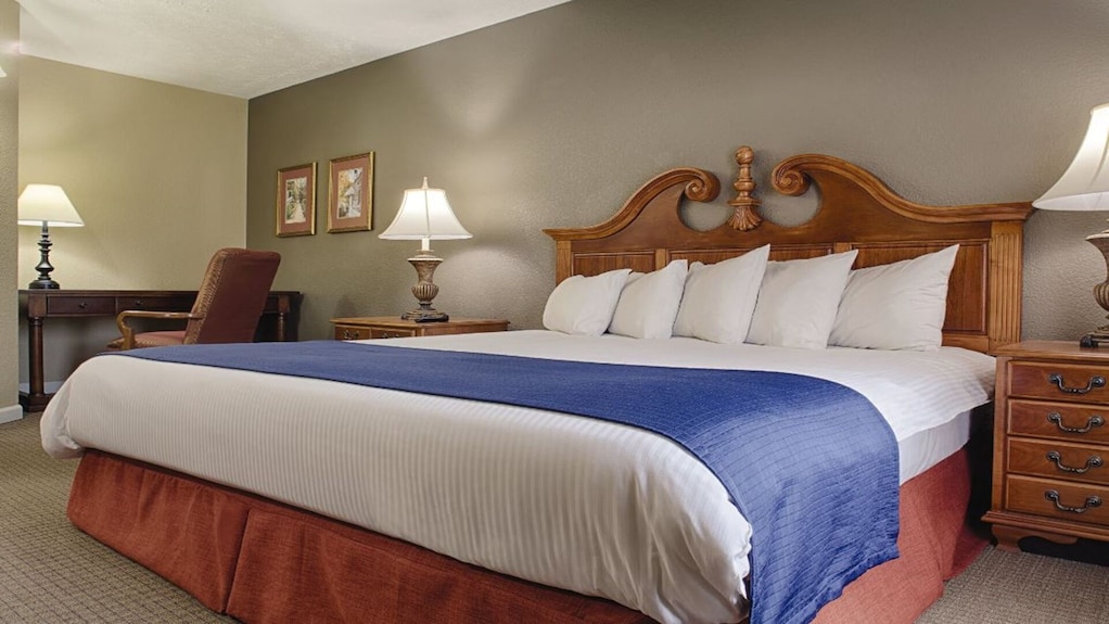 2bd/williamsburg - Kingsgate, Mini-golf & Theater - 버지니아