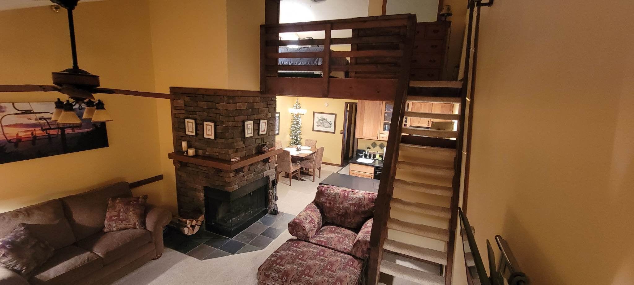 Cozy Loft Nestled Atop Of Snowshoe - Snowshoe, WV