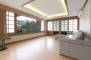 Quarto Royal | Wi-fi grátis, roupa de cama fornecida 