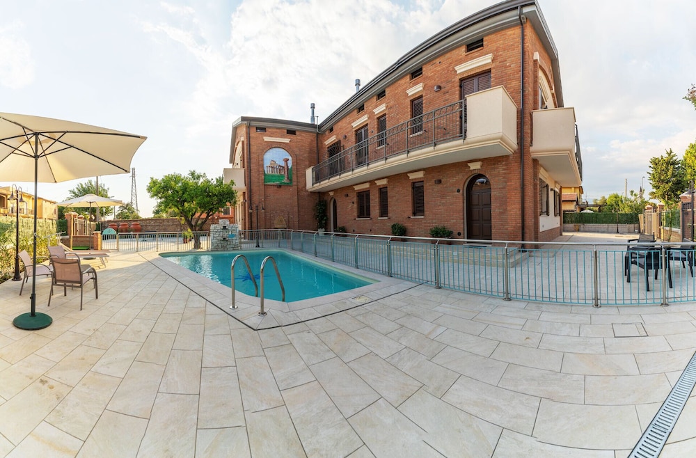 Villa Vimani - Paestum, SA