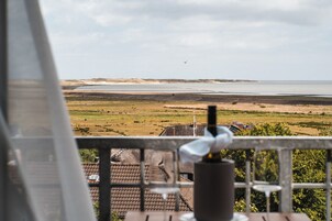 Quarto casal conforto | Área de estar