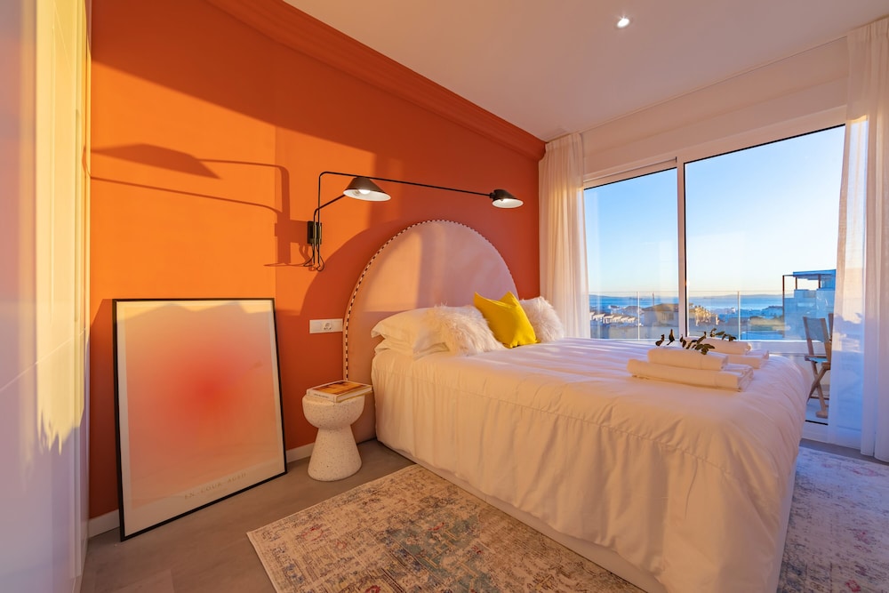 Beautifully Designed 2 Bedroom Apartment With Terrace An Communal Spa - Tarifa