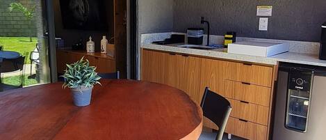 Apartamento | Opções para refeição ao ar livre