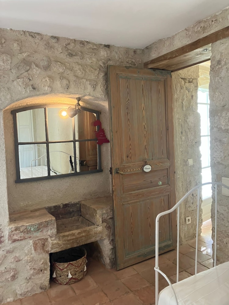 Charmante Maison En Pierre Dans La Plus Belle Cité Du Gers - Condom