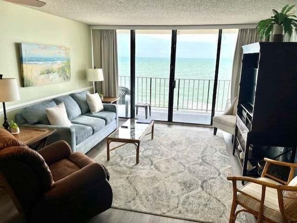 Royal Garden Resort 815 2 Bedroom Condo By Redawning - Garden City, SC