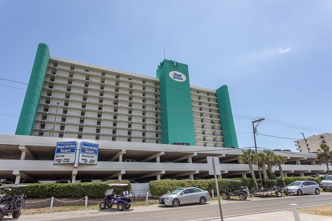 Condo, 2 quartos | Fachada