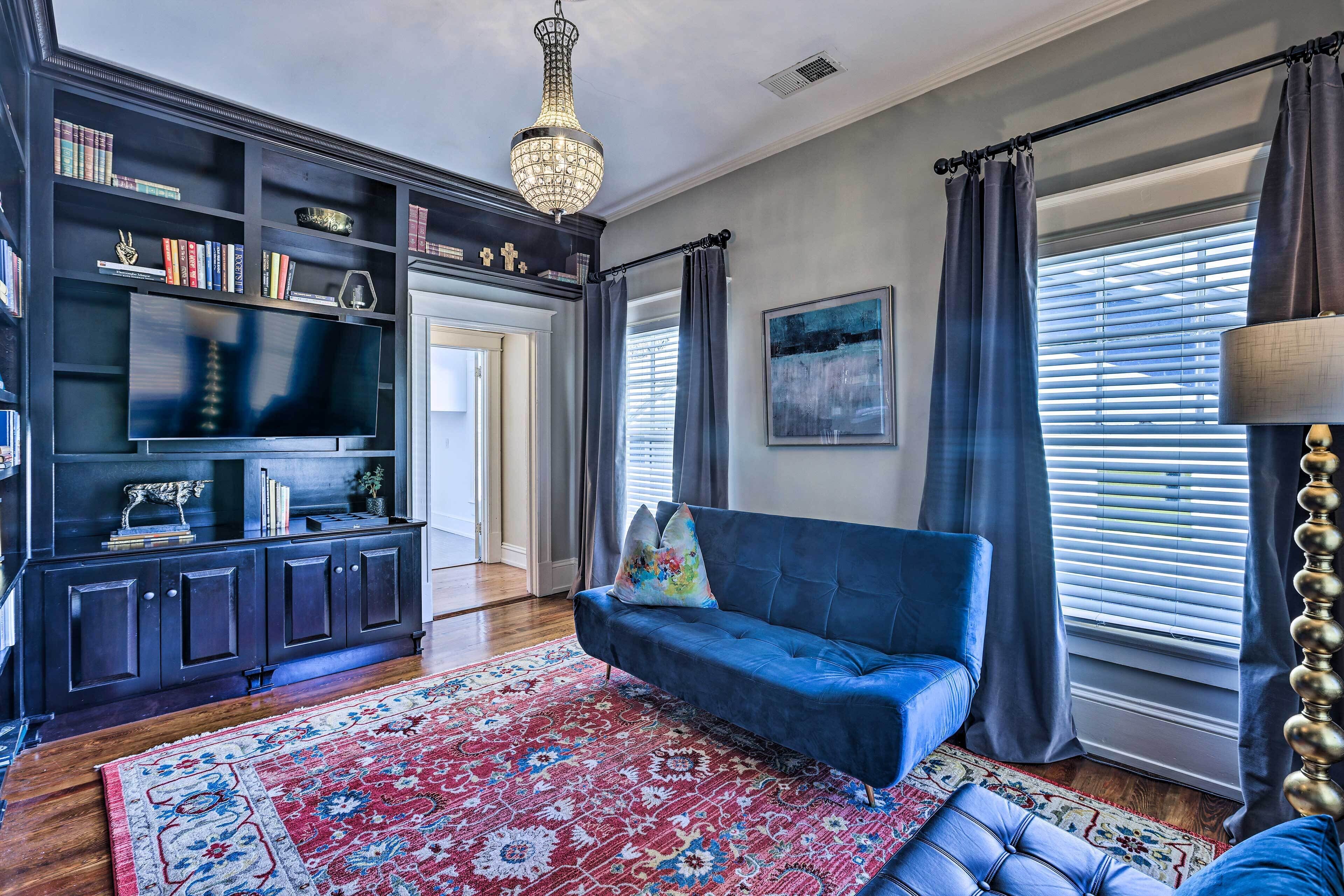 Immaculate Birmingham House W/ Covered Porch! - Homewood, AL