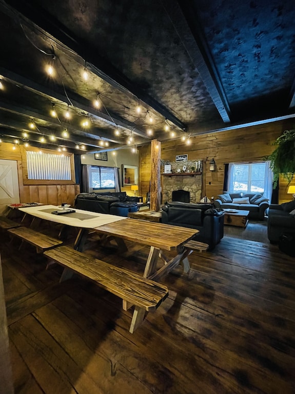 Rustic Cabin Just Outside Of Madison! - Indiana