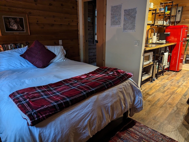 Studio Cabin, Minutes From Lake And Trails - RattleSnake Lake, North Bend