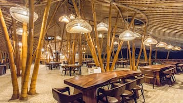 Café da manhã continental grátis todos os dias