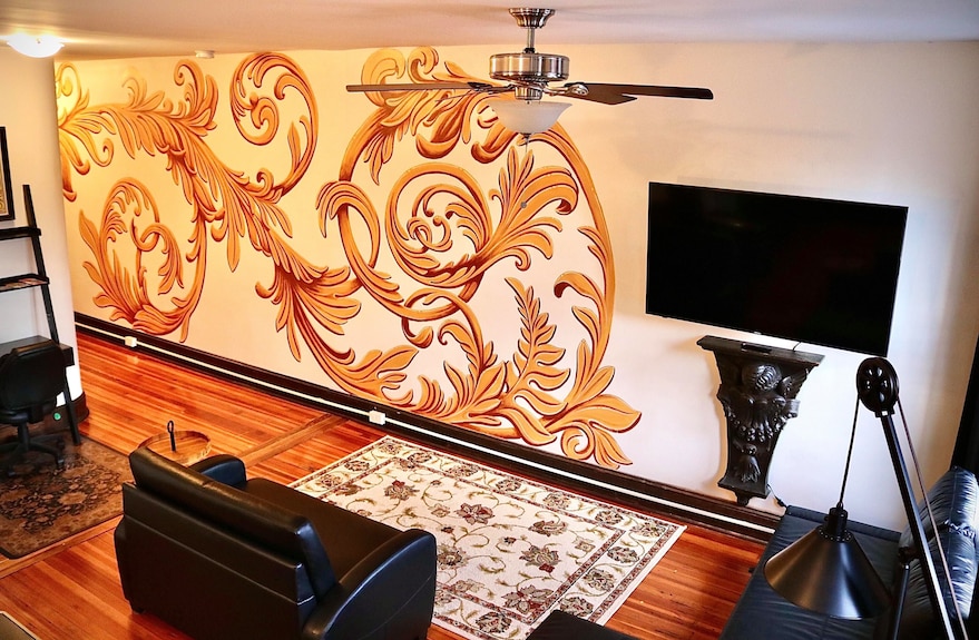 Luxury Apartment W/ King Bed On Market Street In The Heart Of Historic Frederick - Maryland