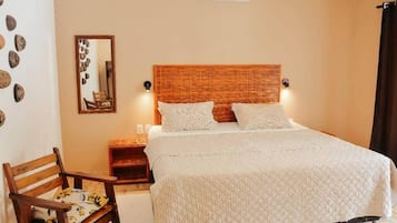 Cofre no quarto, ferro/tábua de engomar, Wi-fi grátis