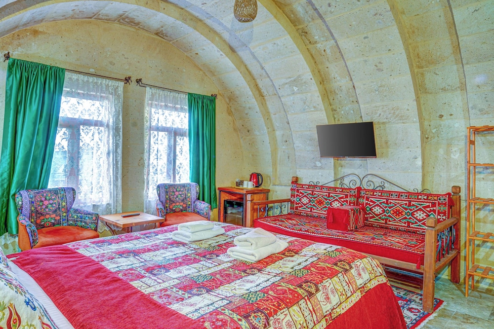 Atax Cave Otel - Kapadokya, Turkey