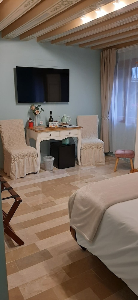 Corte Del Doge Di Rialto - Venice