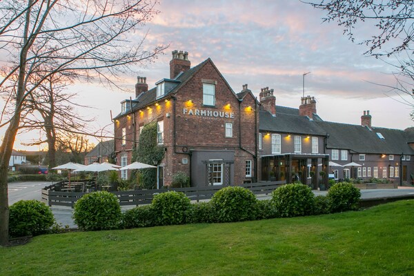 The Farmhouse At Mackworth - Derby