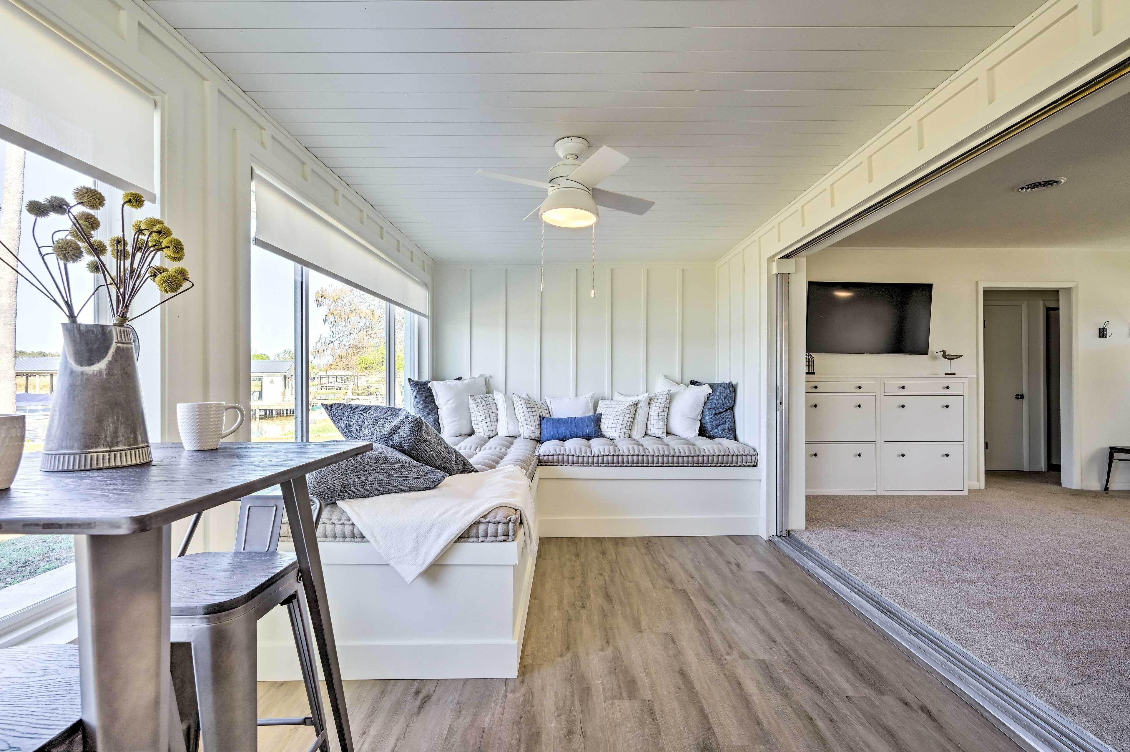 Private Dock + Grill: Sunny Lake Weir Retreat! - The Villages, FL