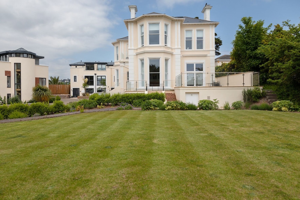 Rutland Heights - Torquay, UK