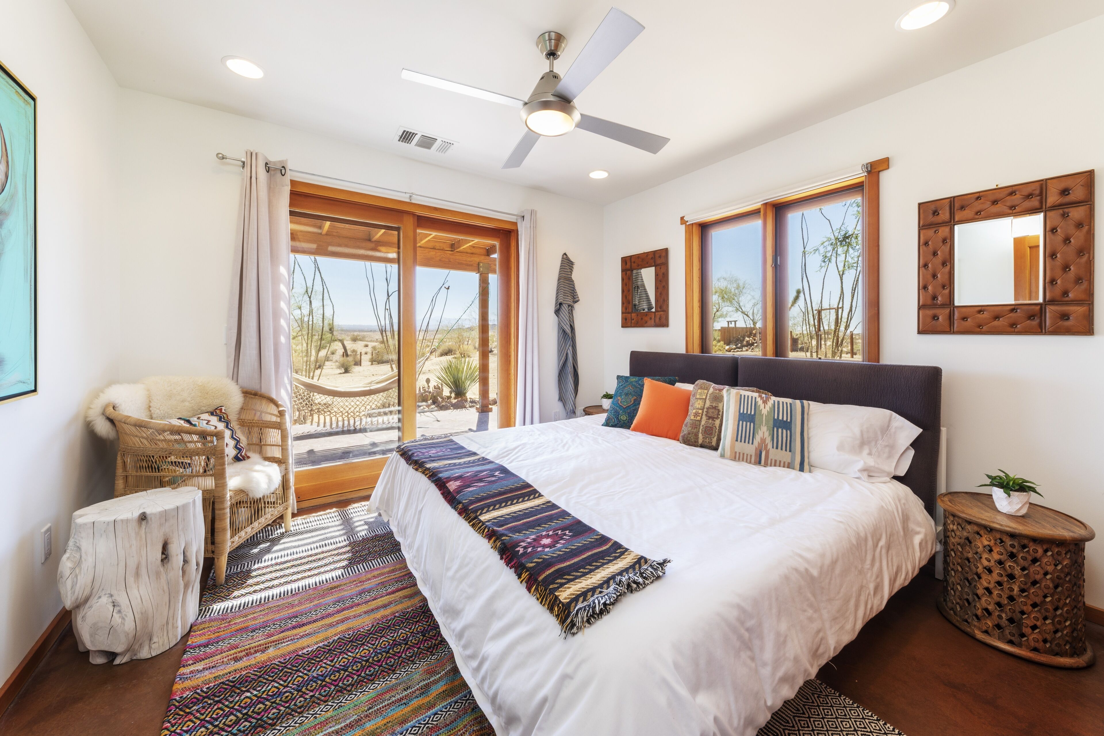 Casa, 4 quartos | 4 quartos, individualmente decorados, individualmente mobiliados