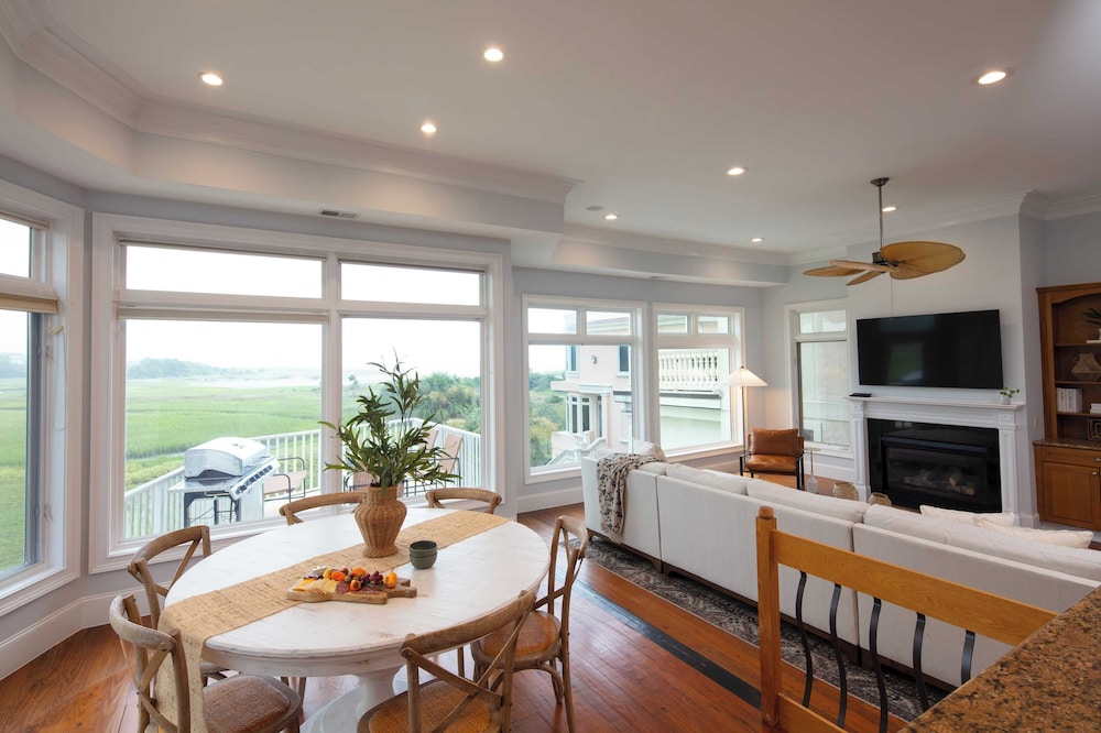 Beachwalk By Avantstay Hilton Head Oasis Steps From Singleton Beach - Hilton Head Island, SC