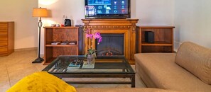 Suíte estúdio standard | Roupas de cama premium, edredons de pluma, individualmente mobiliados