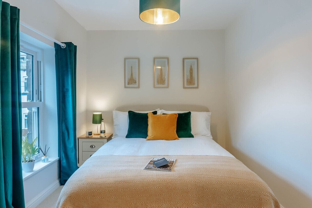 New Cozy 2 Bed Central Apartment - Harrogate