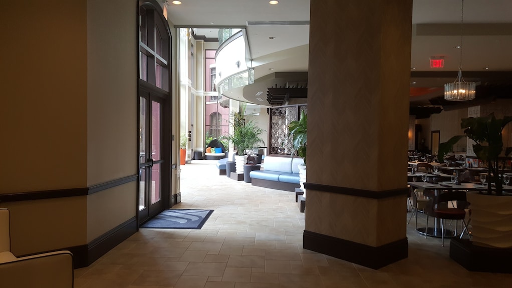 1bd/orlando Near Disney - Park Shuttle, 5 Pools, Waterslide, Game Room And More! - ESPN Wide World of Sports Complex