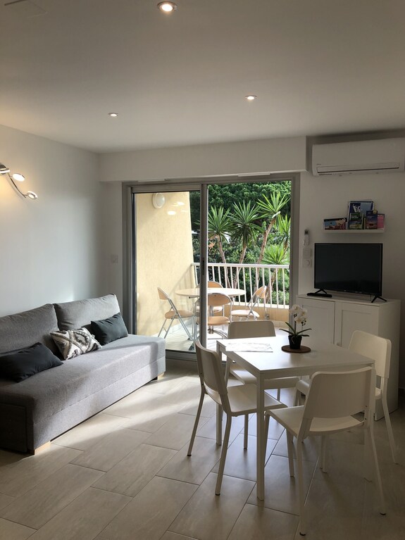 Studio 3-studio-comfort-ensuite With Shower-harbour View - Porquerolles