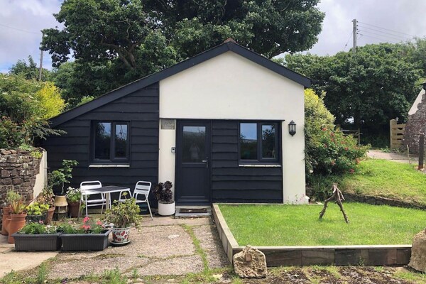 哈特兰村附近的温馨小屋 - 康瓦耳