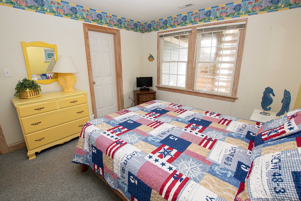 Oceanside, Private Pool, Hot Tub, Ocean Views - Rodanthe, NC