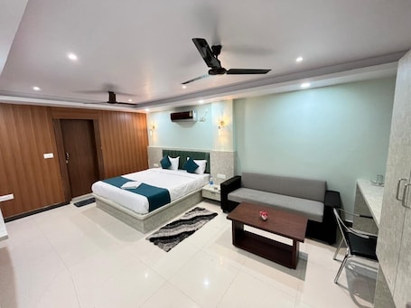 Quarto casal sênior | Área de estar