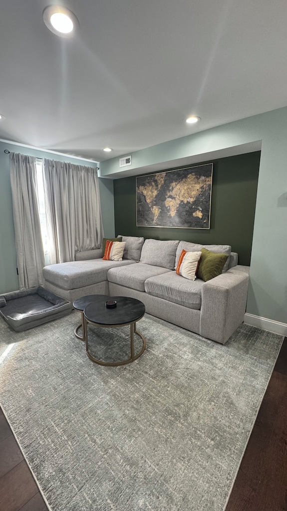 Bmore Restful. Comfortable Townhome -Easy Access To Everywhere - Towson, MD