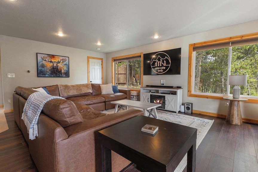 Private Mountain Retreat W Hot Tub,games &Views! - Nederland, CO