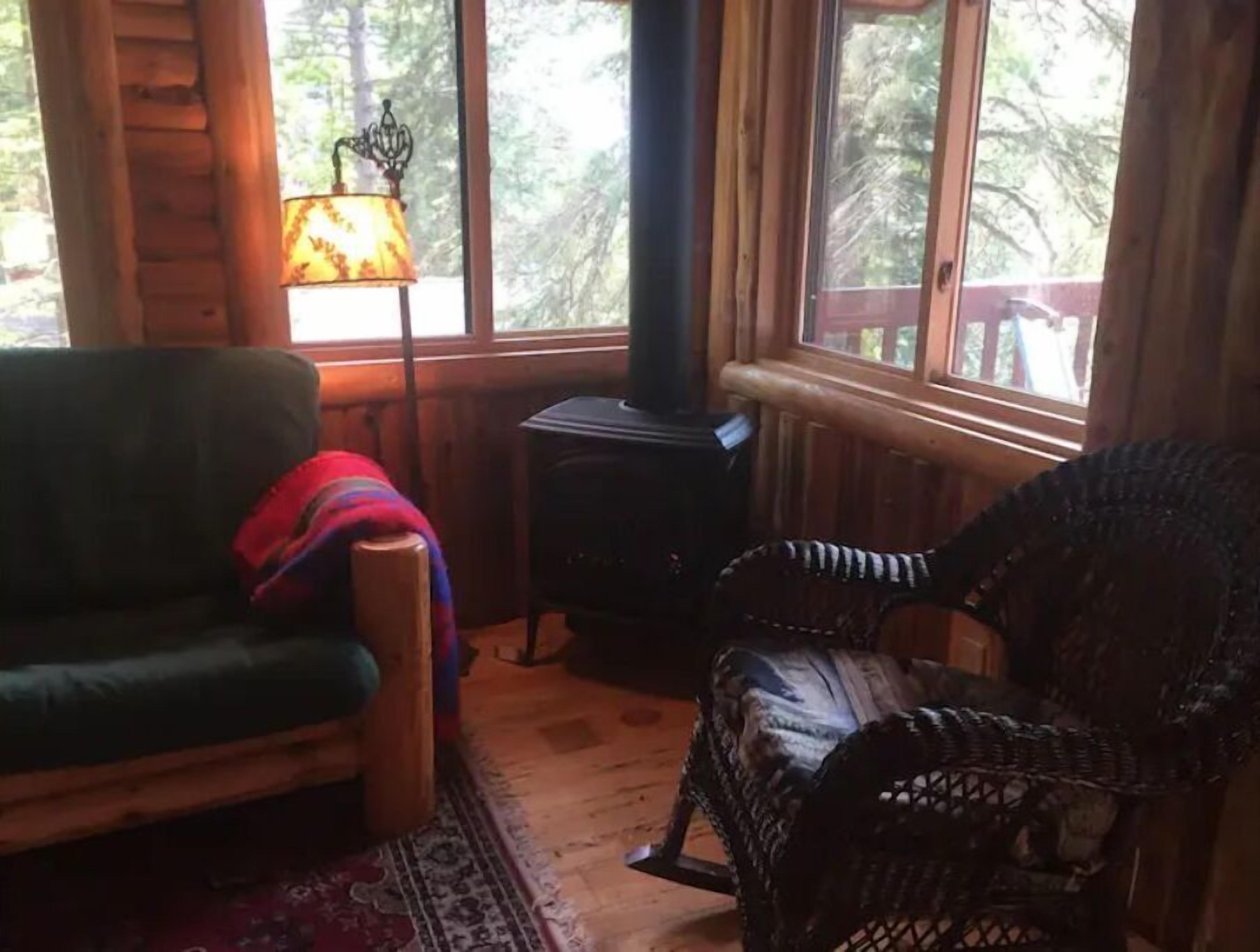 Cozy Cottage Trails, Trout Fishing & Fireplace. - Minnesota