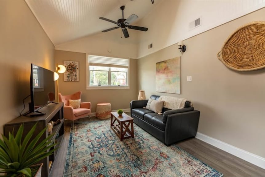 Virginia Dare Cottage-walk 2 Manteo Waterfront - Nags Head, NC