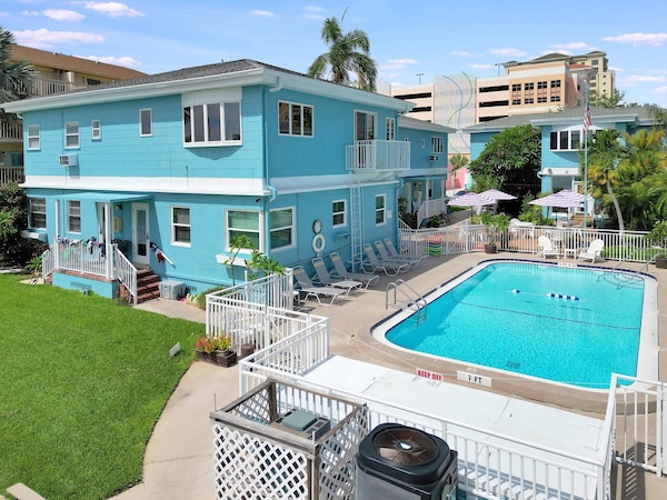 The Seashell Suites - Clearwater, FL
