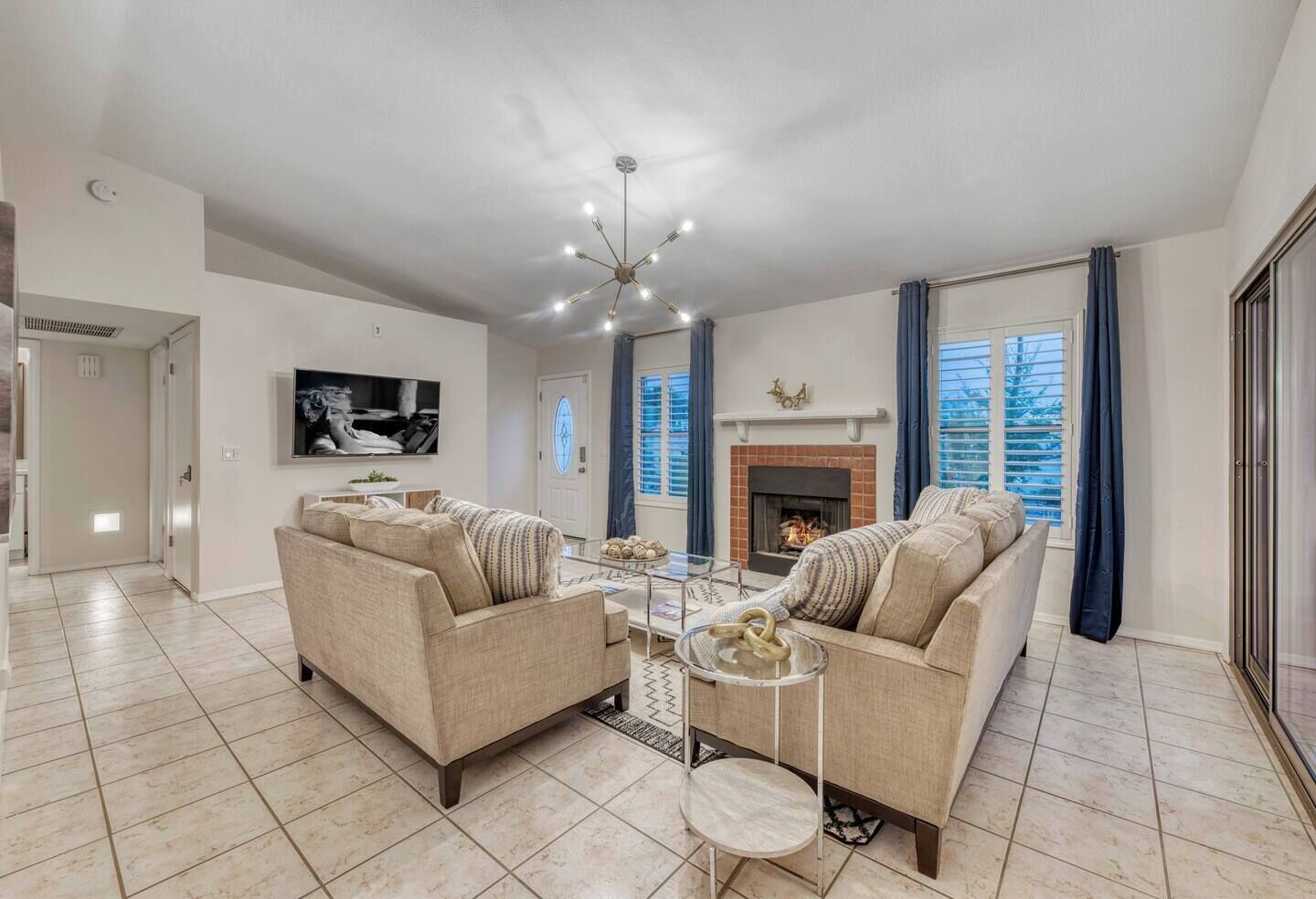 Your Private Desert Getaway With Free Heated Pool! - Phoenix, AZ