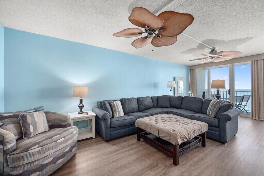 Quay-3 Bedroom Ocean Front Condo - Ocean City, MD